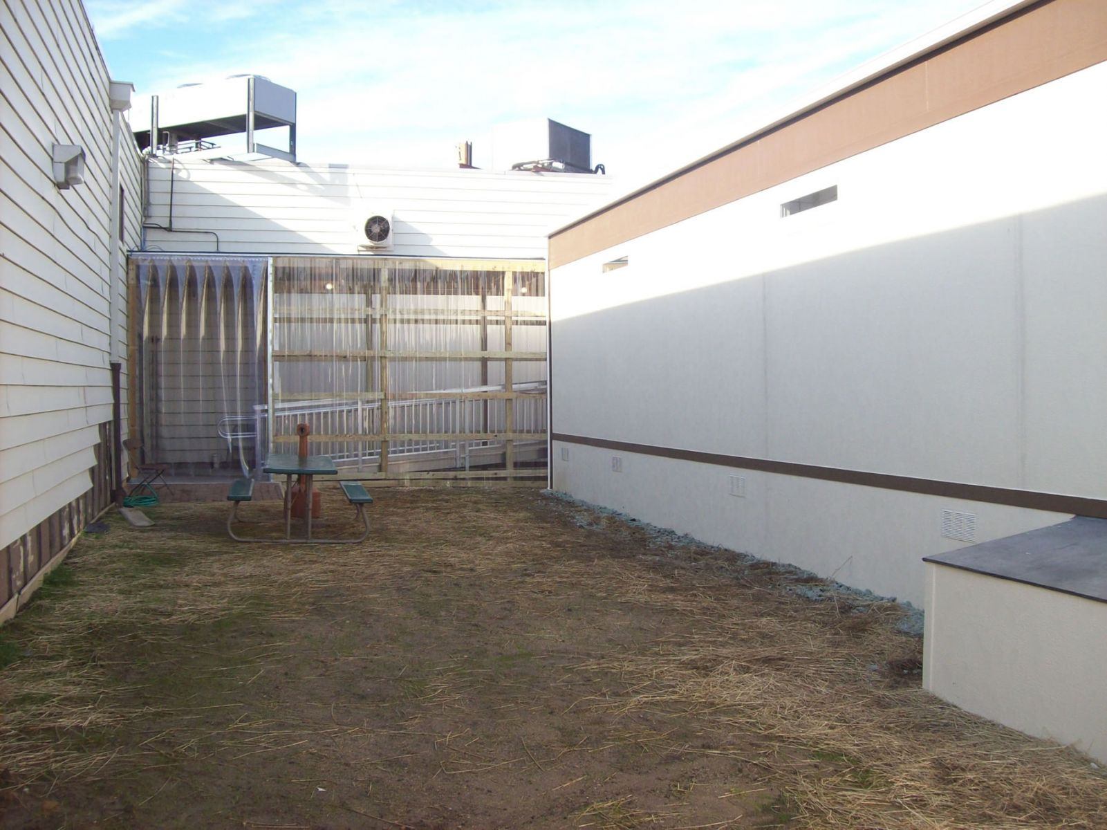 Modular Locker & Break Room | A Modular Building Case Study by Modular ...