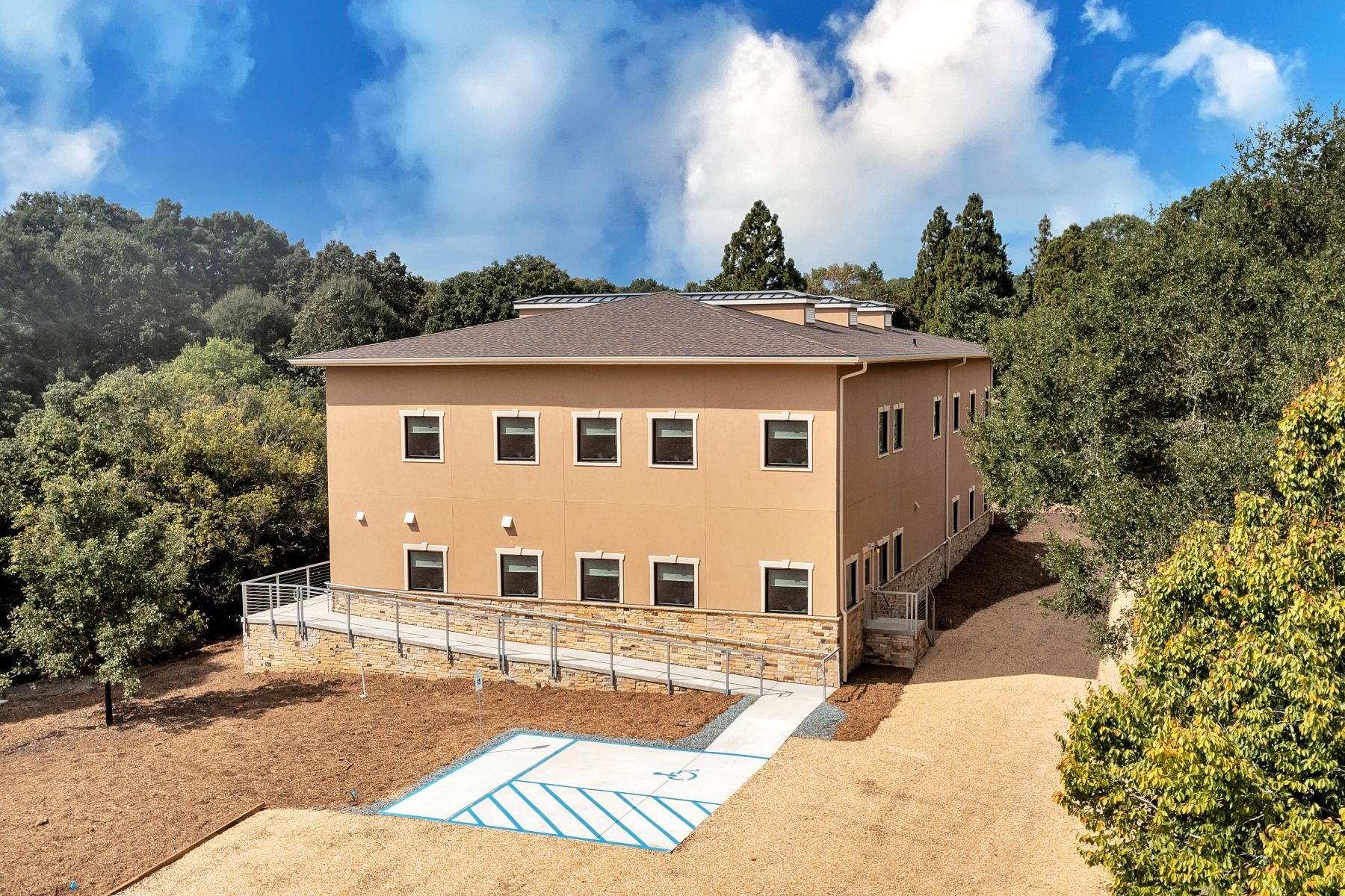 Bartlett Tree Research Lab | A Modular Building Case Study by Modular ...