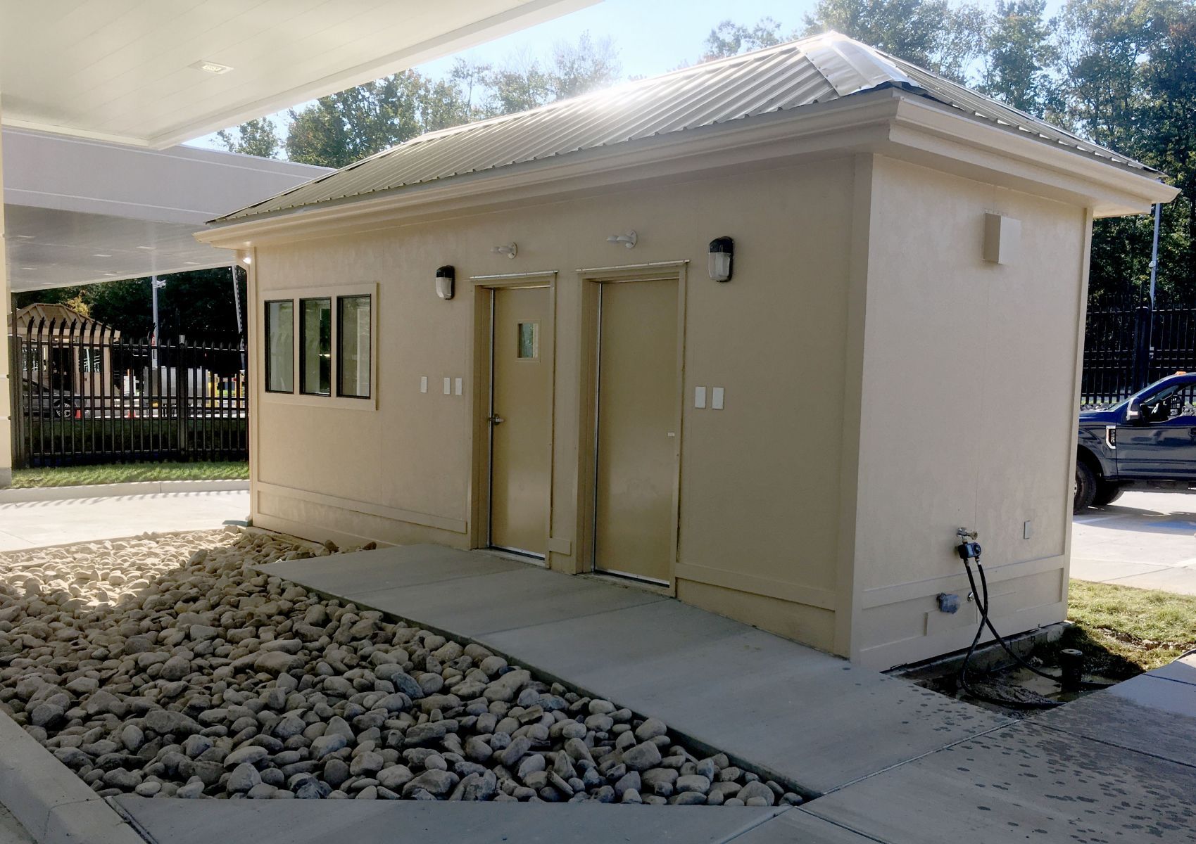 Prefabricated Guard House | A Modular Building Case Study by Modular Genius