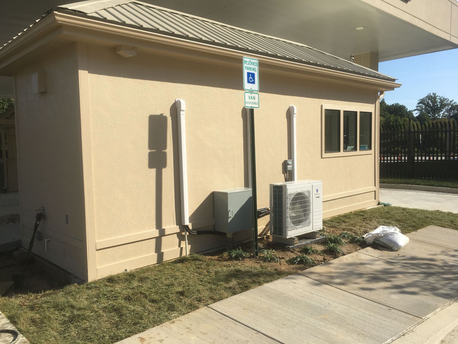 Prefabricated Guard House | A Modular Building Case Study by Modular Genius