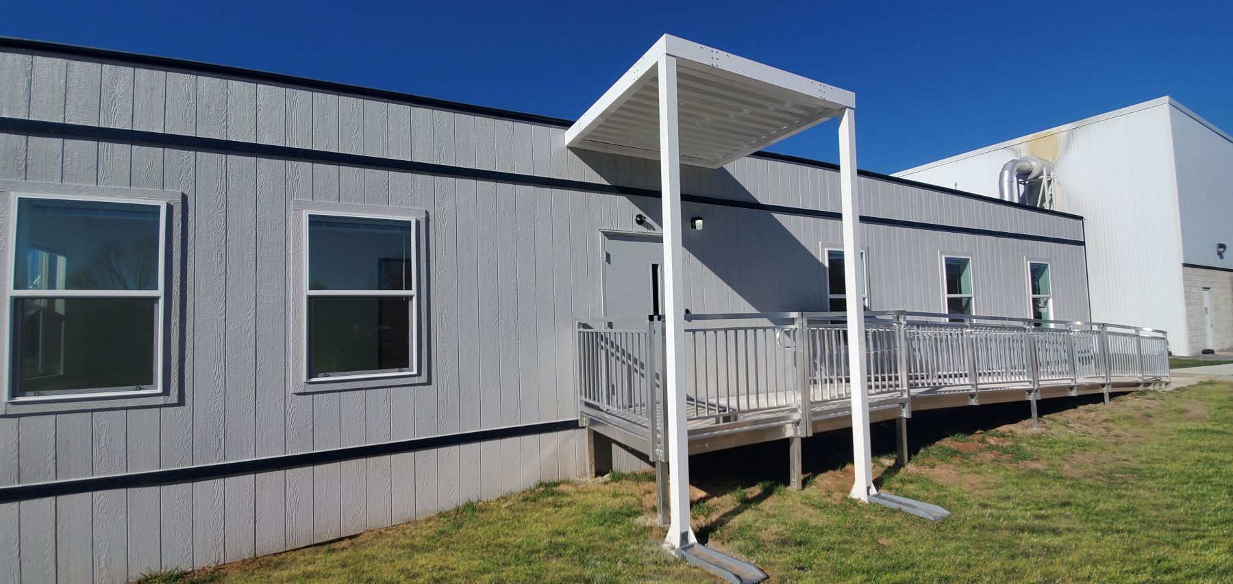 Modular Manufacturing Offices | A Modular Building Case Study by ...