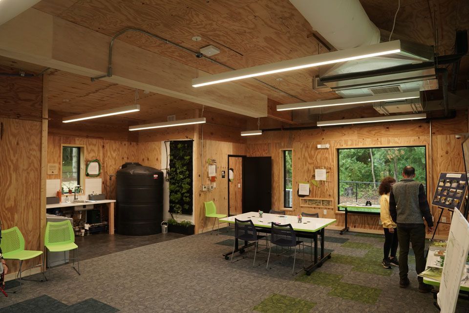 Sustainable Modular SEED Classroom | A Modular Building Case Study by ...