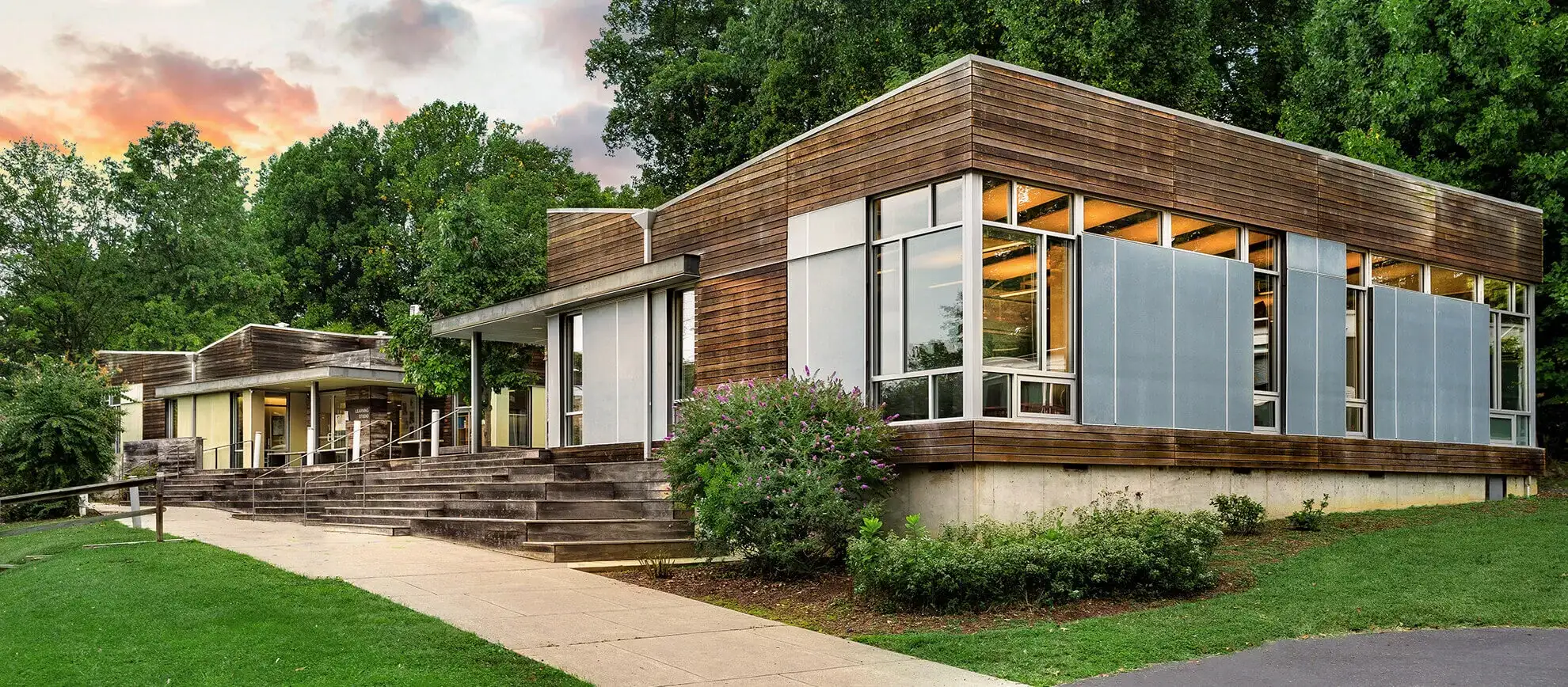 Modular Genius | New & Used Modular Buildings