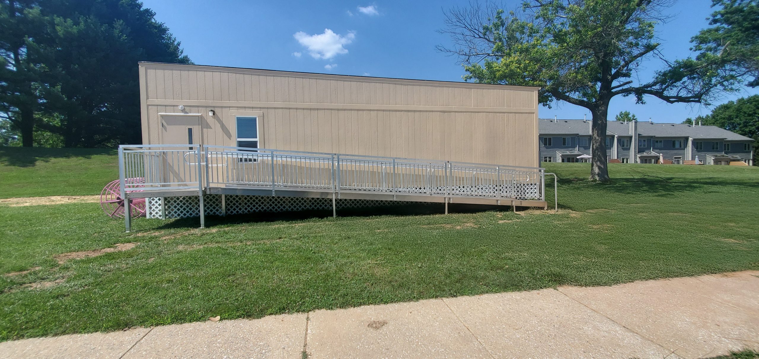 Temporary Modular Classroom for Baltimore School | Modular Genius